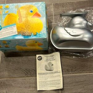 duck shape cake tin